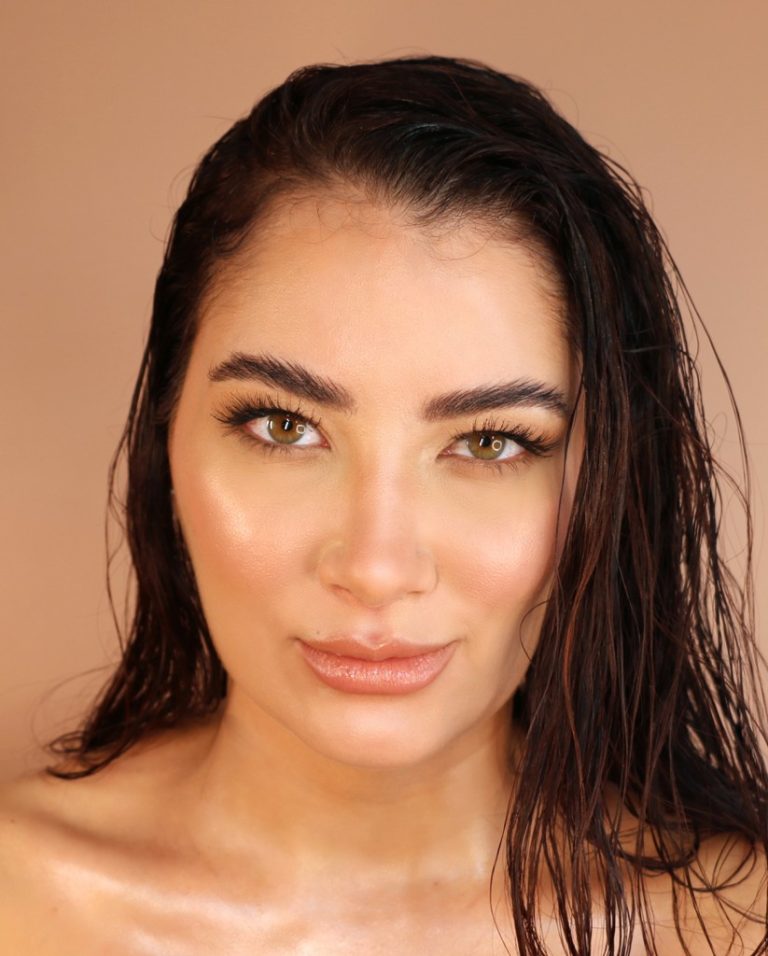 ATENEA BASE LIQUIDA 1ST SCENE CREAM - Beauty face